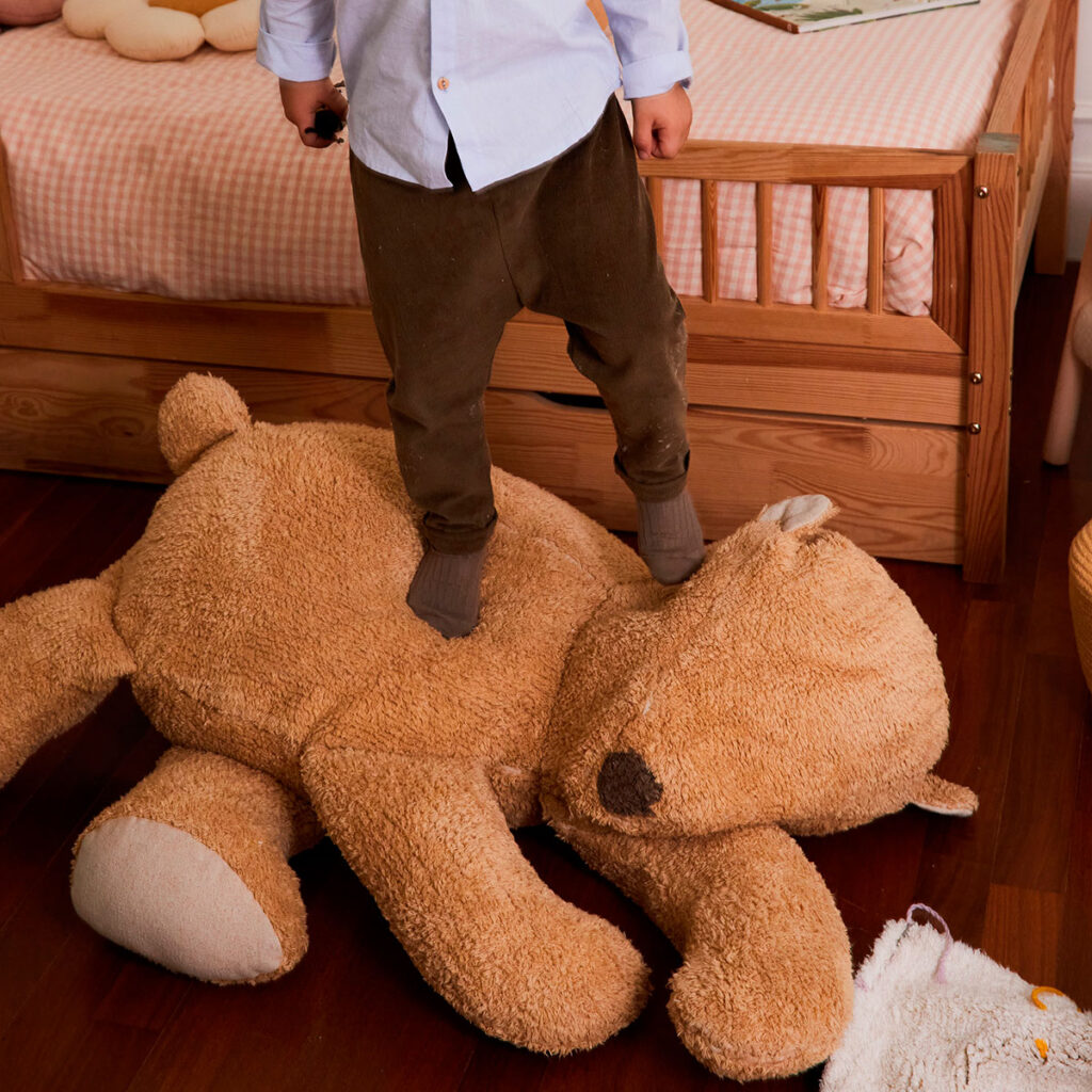 Puff Sleepy Bear 30 x 100 x 70 cm - Momy Home & Kids Decor